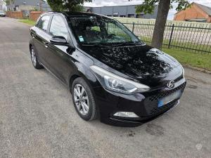 Black Hyundai i20 2015 in Taurage, with an engine capacity of 1.25 L and mileage of 208 thousand km for 4200 €, photo  on AUTOMOTO.COM.LV