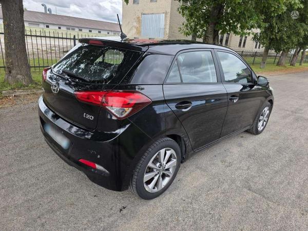 Melns Hyundai i20 2015 Tauragė, ar dzinēja tilpumu 1.25 L un nobraukumu 208 tūkst. km par 4200 €, foto 3 vietnē AUTOMOTO.COM.LV