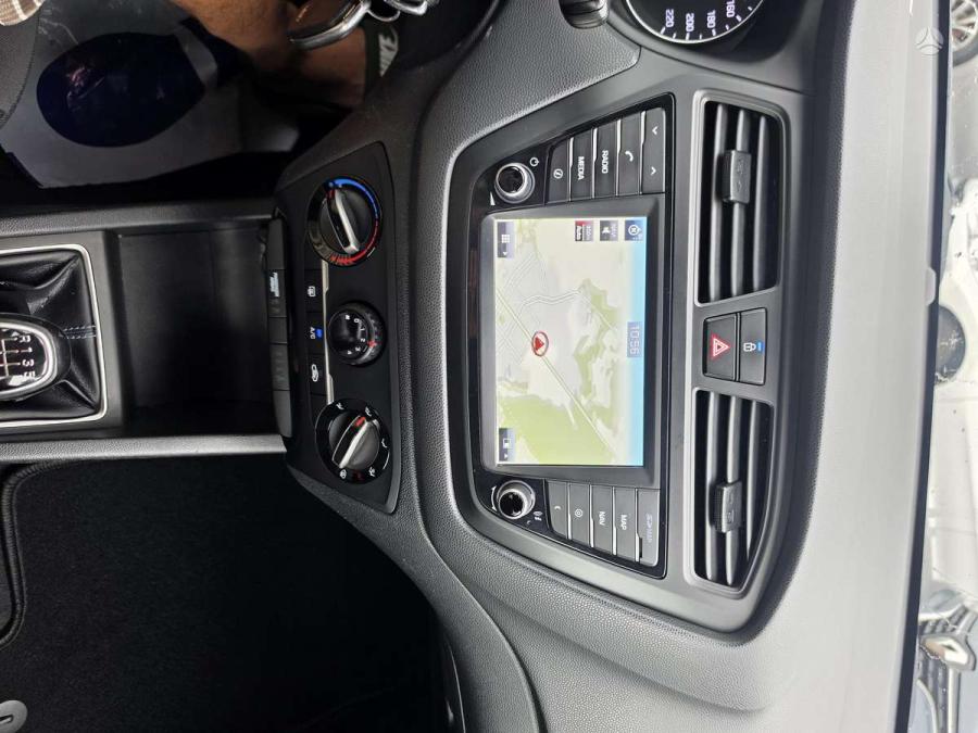 Melns Hyundai i20 2018 Tauragė, ar dzinēja tilpumu 1.10 L un nobraukumu 241 tūkst. km par 5500 €, foto 16 vietnē AUTOMOTO.COM.LV