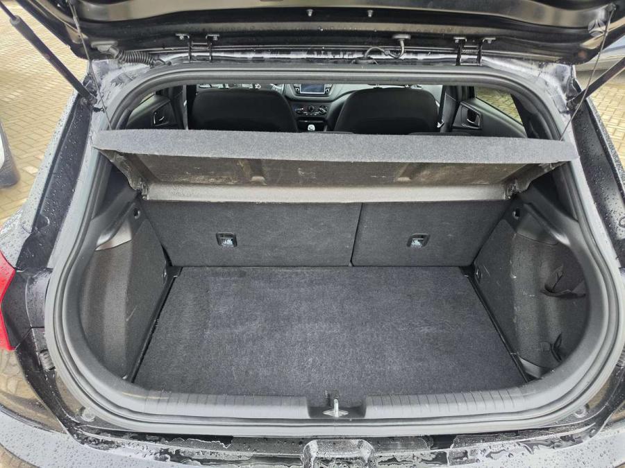 Melns Hyundai i20 2018 Tauragė, ar dzinēja tilpumu 1.10 L un nobraukumu 241 tūkst. km par 5500 €, foto 19 vietnē AUTOMOTO.COM.LV