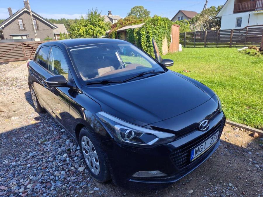 Melns Hyundai i20 2018 Klaipėda, ar dzinēja tilpumu 1.00 L un nobraukumu 193 tūkst. km par 6200 €, foto 6 vietnē AUTOMOTO.COM.LV