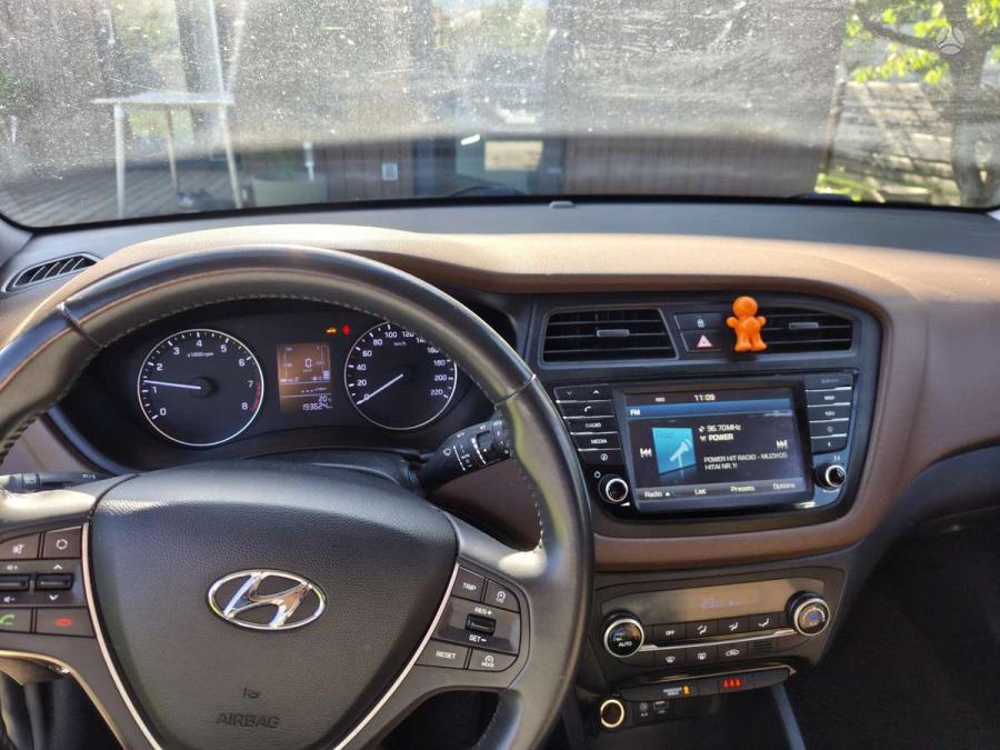 Melns Hyundai i20 2018 Klaipėda, ar dzinēja tilpumu 1.00 L un nobraukumu 193 tūkst. km par 6200 €, foto 11 vietnē AUTOMOTO.COM.LV