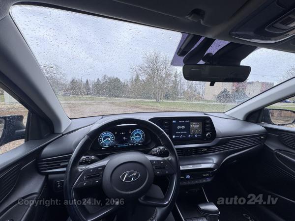 Black Hyundai i20 2021 in Tallinn, with an engine capacity of 1.00 L and mileage of 87 thousand km for 12000 €, photo 7 on AUTOMOTO.COM.LV