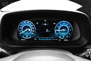 Black Hyundai i20 2022 in Riga, with an engine capacity of 1.00 L and mileage of 46 thousand km for 12590 €, photo 24 on AUTOMOTO.COM.LV