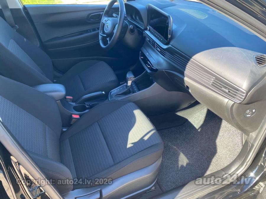 Melns Hyundai i20 2023 Jehvi, ar dzinēja tilpumu 1.00 L un nobraukumu 35 tūkst. km par 16900 €, foto 13 vietnē AUTOMOTO.COM.LV