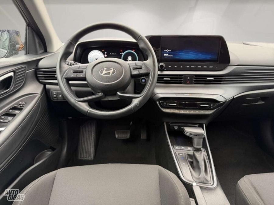 Melns Hyundai i20 2024 Kauņa, ar dzinēja tilpumu 1.00 L un nobraukumu 12 tūkst. km par 23729 €, foto 10 vietnē AUTOMOTO.COM.LV