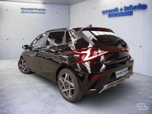 Black Hyundai i20 2025 in Kaunas, with an engine capacity of 1.00 L and mileage of 14 thousand km for 23420 €, photo 4 on AUTOMOTO.COM.LV