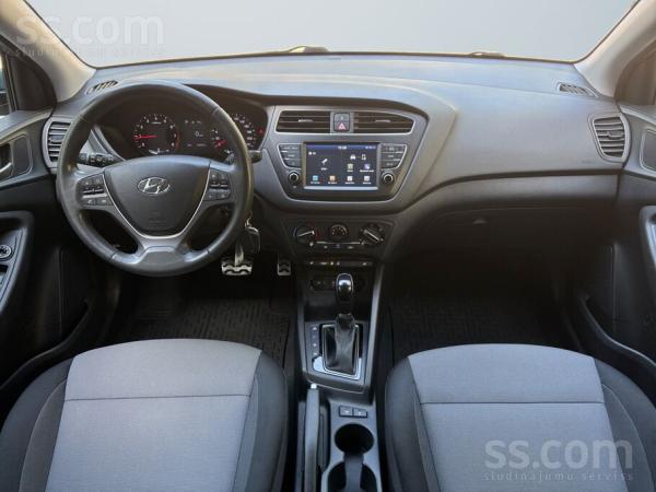Blue Hyundai i20 2019 in Riga, with an engine capacity of 1.00 L and mileage of 87 thousand km for 10291 €, photo 10 on AUTOMOTO.COM.LV