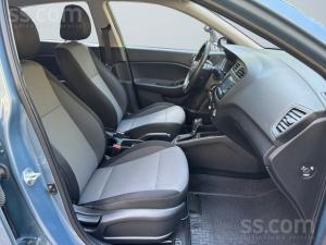 Zils Hyundai i20 2019 Rīga, ar dzinēja tilpumu 1.00 L un nobraukumu 87 tūkst. km par 10291 €, foto 16 vietnē AUTOMOTO.COM.LV