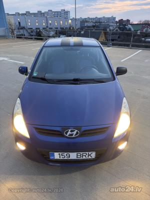 Zils Hyundai i20 2009 Tallina, ar dzinēja tilpumu 1.40 L un nobraukumu 193 tūkst. km par 1500 €, foto 5 vietnē AUTOMOTO.COM.LV
