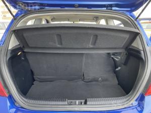 Blue Hyundai i20 2010 in Talsi, with an engine capacity of 1.20 L and mileage of 194 thousand km for 2450 €, photo 6 on AUTOMOTO.COM.LV