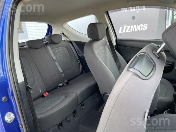 Blue Hyundai i20 2010 in Talsi, with an engine capacity of 1.20 L and mileage of 194 thousand km for 2450 €, photo 8 on AUTOMOTO.COM.LV