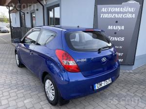 Blue Hyundai i20 2010 in Talsi, with an engine capacity of 1.20 L and mileage of 194 thousand km for 2450 €, photo 21 on AUTOMOTO.COM.LV