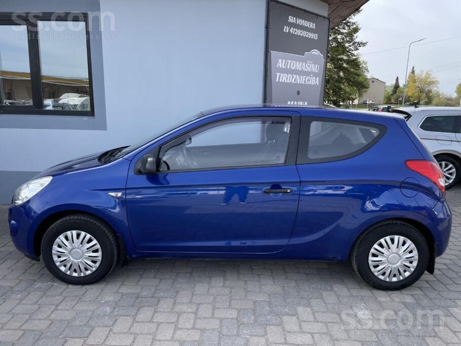 Blue Hyundai i20 2010 in Talsi, with an engine capacity of 1.20 L and mileage of 194 thousand km for 2450 €, photo 22 on AUTOMOTO.COM.LV