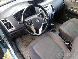 Zils Hyundai i20 2010 Daugavpils, ar dzinēja tilpumu 1.40 L un nobraukumu 113 tūkst. km par 2100 €, foto 5 vietnē AUTOMOTO.COM.LV