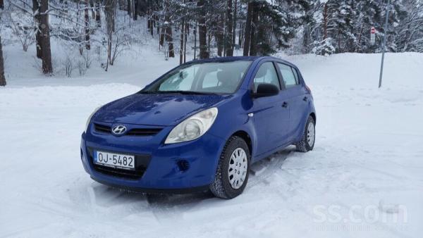 Zils Hyundai i20 2011 Alūksne, ar dzinēja tilpumu 1.20 L un nobraukumu 0 tūkst. km par 2750 €, foto 1 vietnē AUTOMOTO.COM.LV