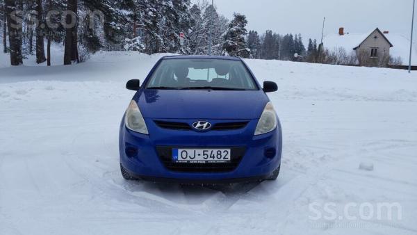 Zils Hyundai i20 2011 Alūksne, ar dzinēja tilpumu 1.20 L un nobraukumu 0 tūkst. km par 2750 €, foto 3 vietnē AUTOMOTO.COM.LV