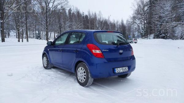 Zils Hyundai i20 2011 Alūksne, ar dzinēja tilpumu 1.20 L un nobraukumu 0 tūkst. km par 2750 €, foto 6 vietnē AUTOMOTO.COM.LV