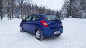 Blue Hyundai i20 2011 in Aluksne, with an engine capacity of 1.20 L and mileage of 0 thousand km for 2750 €, photo 6 on AUTOMOTO.COM.LV
