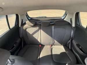 Blue Hyundai i20 2011 in Siauliai, with an engine capacity of 1.25 L and mileage of 161 thousand km for 1850 €, photo 10 on AUTOMOTO.COM.LV