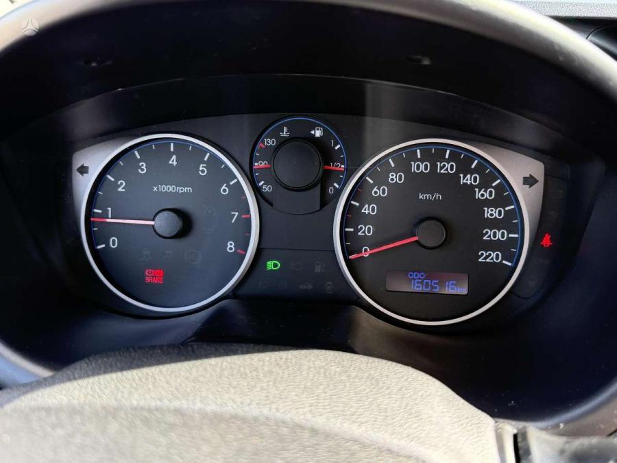 Blue Hyundai i20 2011 in Siauliai, with an engine capacity of 1.25 L and mileage of 161 thousand km for 1850 €, photo 18 on AUTOMOTO.COM.LV