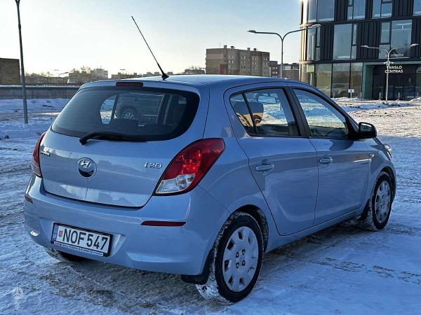 Zils Hyundai i20 2012 Kauņa, ar dzinēja tilpumu 1.25 L un nobraukumu 229 tūkst. km par 2050 €, foto 6 vietnē AUTOMOTO.COM.LV