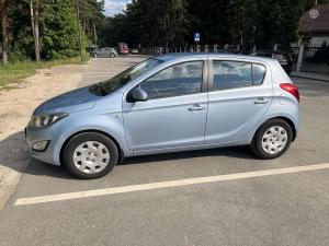 Zils Hyundai i20 2012 Kauņa, ar dzinēja tilpumu 1.25 L un nobraukumu 278 tūkst. km par 1999 €, foto  vietnē AUTOMOTO.COM.LV