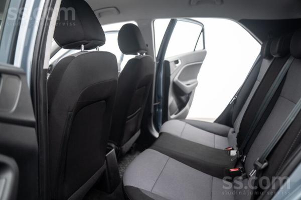 Zils Hyundai i20 2016 Tallina, ar dzinēja tilpumu 1.40 L un nobraukumu 105 tūkst. km par 9998 €, foto 10 vietnē AUTOMOTO.COM.LV
