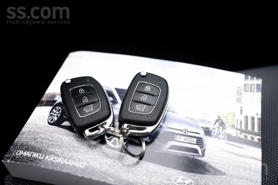 Zils Hyundai i20 2016 Tallina, ar dzinēja tilpumu 1.40 L un nobraukumu 105 tūkst. km par 9998 €, foto 18 vietnē AUTOMOTO.COM.LV