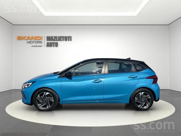 Zils Hyundai i20 2021 Rīga, ar dzinēja tilpumu 1.00 L un nobraukumu 62 tūkst. km par 12790 €, foto 3 vietnē AUTOMOTO.COM.LV
