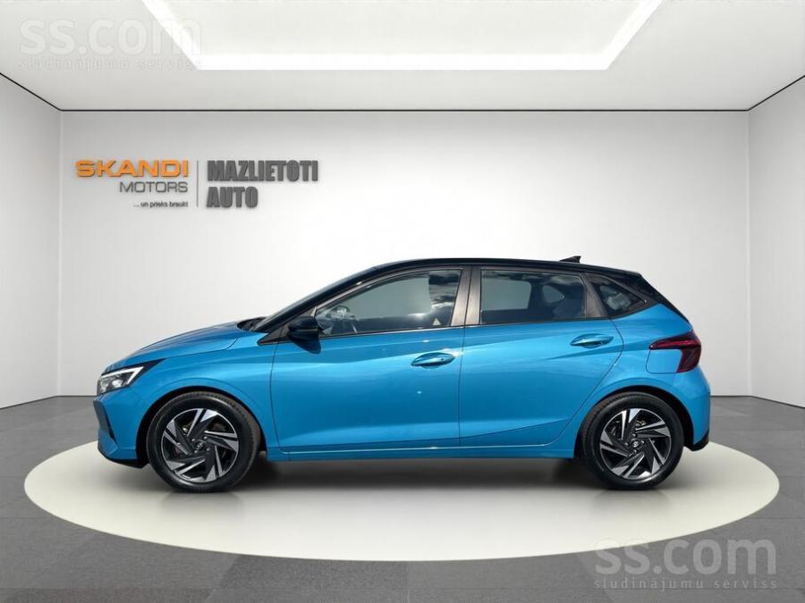 Blue Hyundai i20 2021 in Riga, with an engine capacity of 1.00 L and mileage of 62 thousand km for 12790 €, photo 4 on AUTOMOTO.COM.LV