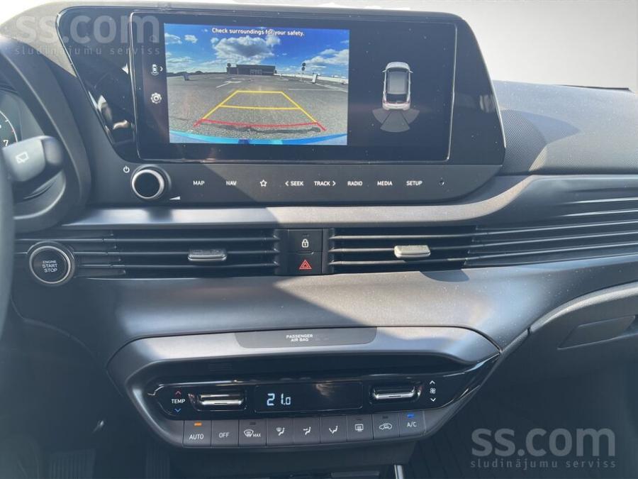 Blue Hyundai i20 2021 in Riga, with an engine capacity of 1.00 L and mileage of 62 thousand km for 12790 €, photo 14 on AUTOMOTO.COM.LV