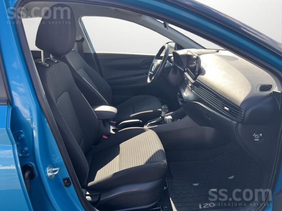 Blue Hyundai i20 2021 in Riga, with an engine capacity of 1.00 L and mileage of 62 thousand km for 12790 €, photo 15 on AUTOMOTO.COM.LV