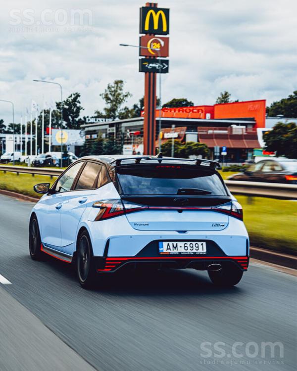 Zils Hyundai i20 2021 Rīga, ar dzinēja tilpumu 1.60 L un nobraukumu 58 tūkst. km par 19999 €, foto 4 vietnē AUTOMOTO.COM.LV