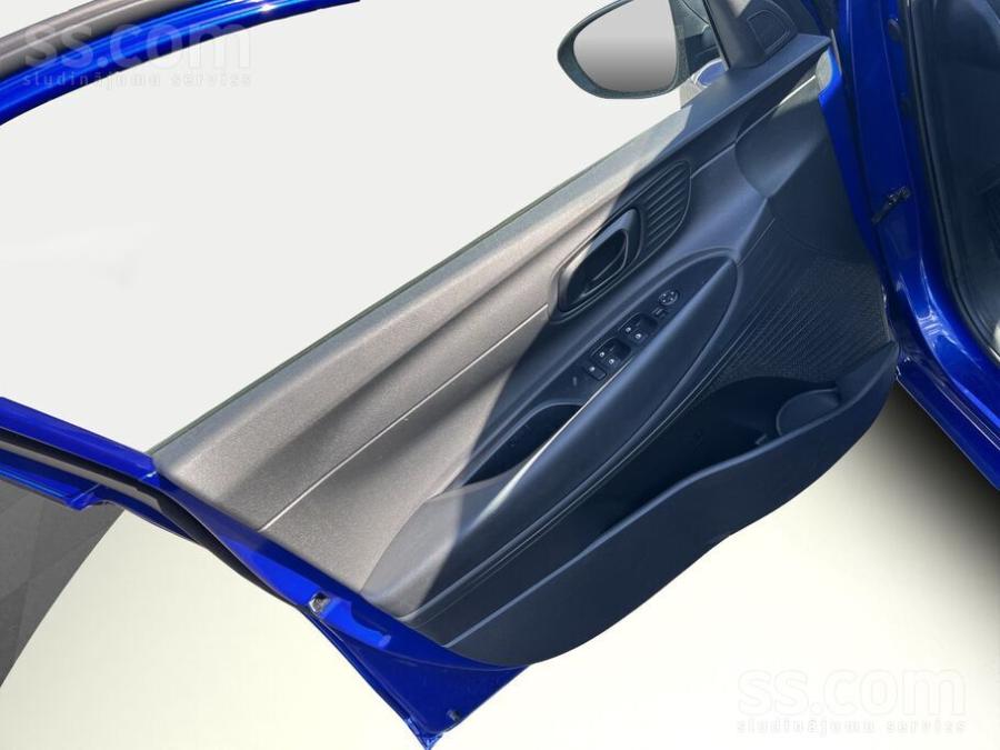 Zils Hyundai i20 2021 Rīga, ar dzinēja tilpumu 1.00 L un nobraukumu 74 tūkst. km par 12490 €, foto 13 vietnē AUTOMOTO.COM.LV