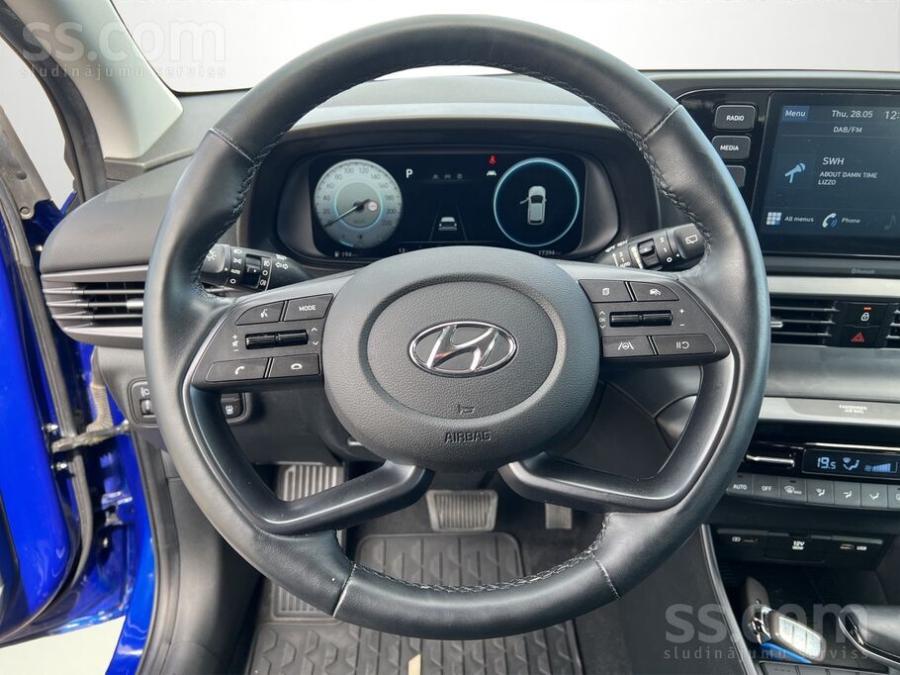 Zils Hyundai i20 2021 Rīga, ar dzinēja tilpumu 1.00 L un nobraukumu 17 tūkst. km par 13790 €, foto 11 vietnē AUTOMOTO.COM.LV