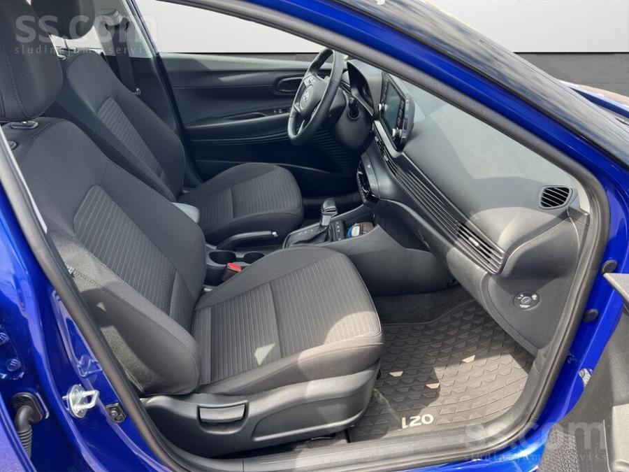 Zils Hyundai i20 2021 Rīga, ar dzinēja tilpumu 1.00 L un nobraukumu 17 tūkst. km par 13790 €, foto 17 vietnē AUTOMOTO.COM.LV