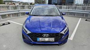 Blue Hyundai i20 2021 in Vilnius, with an engine capacity of 1.00 L and mileage of 62 thousand km for 14900 €, photo 4 on AUTOMOTO.COM.LV
