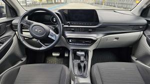 Blue Hyundai i20 2021 in Vilnius, with an engine capacity of 1.00 L and mileage of 62 thousand km for 14900 €, photo 28 on AUTOMOTO.COM.LV