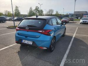 Zils Hyundai i20 2022 Rīga, ar dzinēja tilpumu 1.00 L un nobraukumu 47 tūkst. km par 13200 €, foto 5 vietnē AUTOMOTO.COM.LV