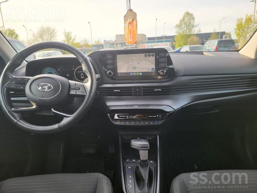 Zils Hyundai i20 2022 Rīga, ar dzinēja tilpumu 1.00 L un nobraukumu 47 tūkst. km par 13200 €, foto 6 vietnē AUTOMOTO.COM.LV