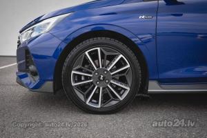 Zils Hyundai i20 2022 Tartu, ar dzinēja tilpumu 1.00 L un nobraukumu 57 tūkst. km par 15900 €, foto 26 vietnē AUTOMOTO.COM.LV