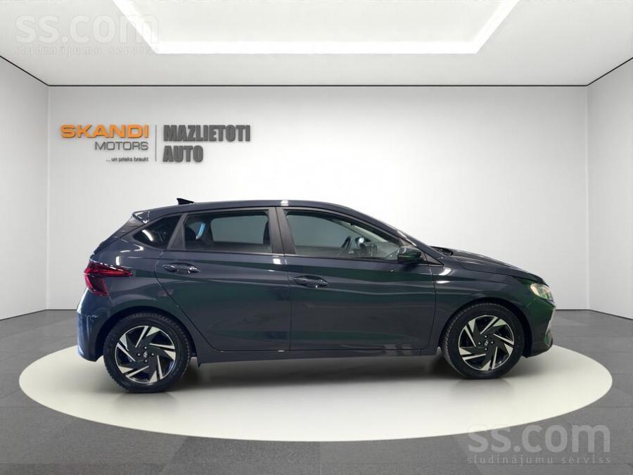 Zils Hyundai i20 2022 Rīga, ar dzinēja tilpumu 1.20 L un nobraukumu 45 tūkst. km par 12290 €, foto 8 vietnē AUTOMOTO.COM.LV