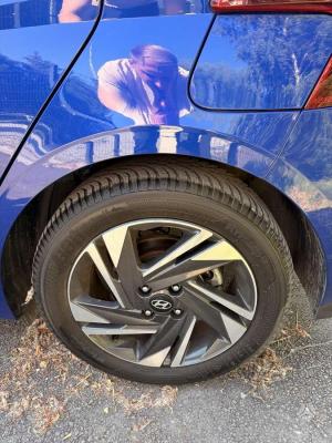 Zils Hyundai i20 2023 Marijampole, ar dzinēja tilpumu 1.00 L un nobraukumu 63 tūkst. km par 10500 €, foto 9 vietnē AUTOMOTO.COM.LV