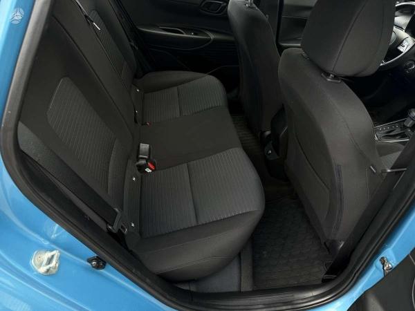 Blue Hyundai i20 2023 in Vilnius, with an engine capacity of 1.00 L and mileage of 57 thousand km for 15950 €, photo 9 on AUTOMOTO.COM.LV