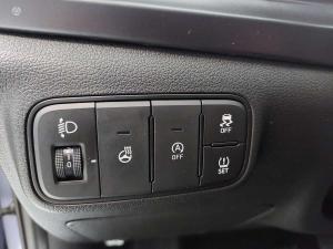 Zils Hyundai i20 2024 Kauņa, ar dzinēja tilpumu 1.00 L un nobraukumu 28 tūkst. km par 17180 €, foto 11 vietnē AUTOMOTO.COM.LV