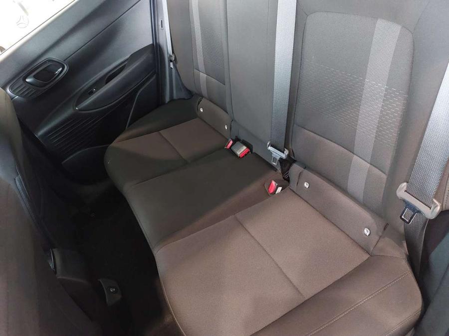 Zils Hyundai i20 2024 Kauņa, ar dzinēja tilpumu 1.00 L un nobraukumu 28 tūkst. km par 17180 €, foto 13 vietnē AUTOMOTO.COM.LV