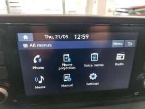 Zils Hyundai i20 2024 Kauņa, ar dzinēja tilpumu 1.00 L un nobraukumu 28 tūkst. km par 17180 €, foto 21 vietnē AUTOMOTO.COM.LV