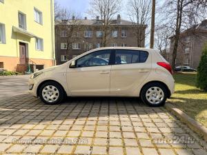 Brown Hyundai i20 2014 in Tallinn, with an engine capacity of 1.20 L and mileage of 70 thousand km for 4000 €, photo 5 on AUTOMOTO.COM.LV