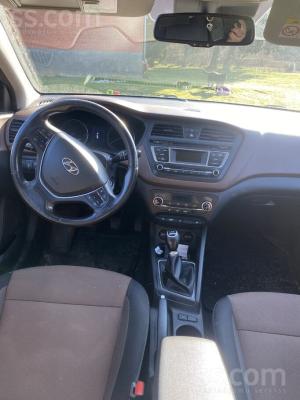 Brūns Hyundai i20 2014 Bauska, ar dzinēja tilpumu 1.10 L un nobraukumu 129 tūkst. km par 4000 €, foto 6 vietnē AUTOMOTO.COM.LV